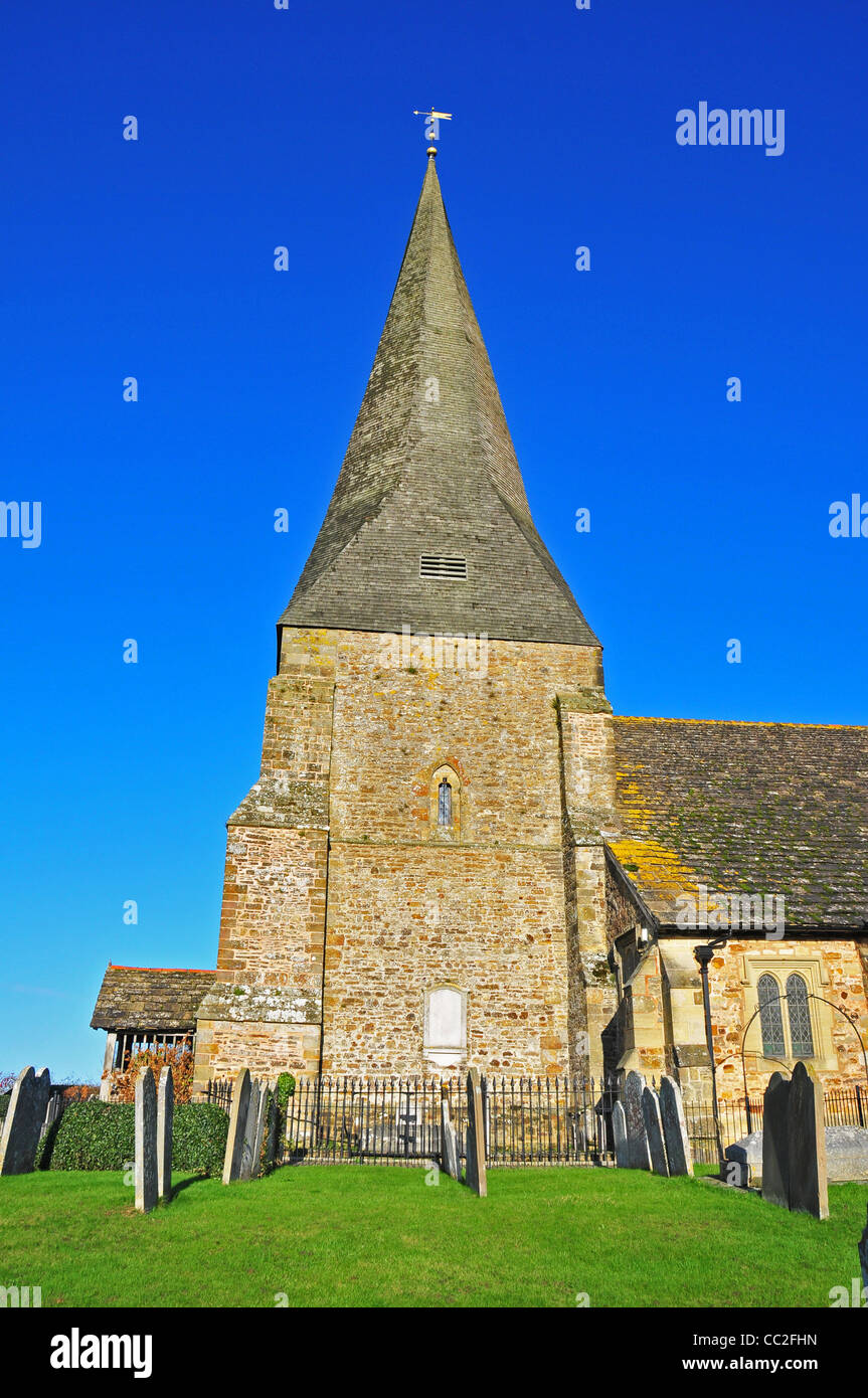 St marys church billingshurst hi-res stock photography and images - Alamy