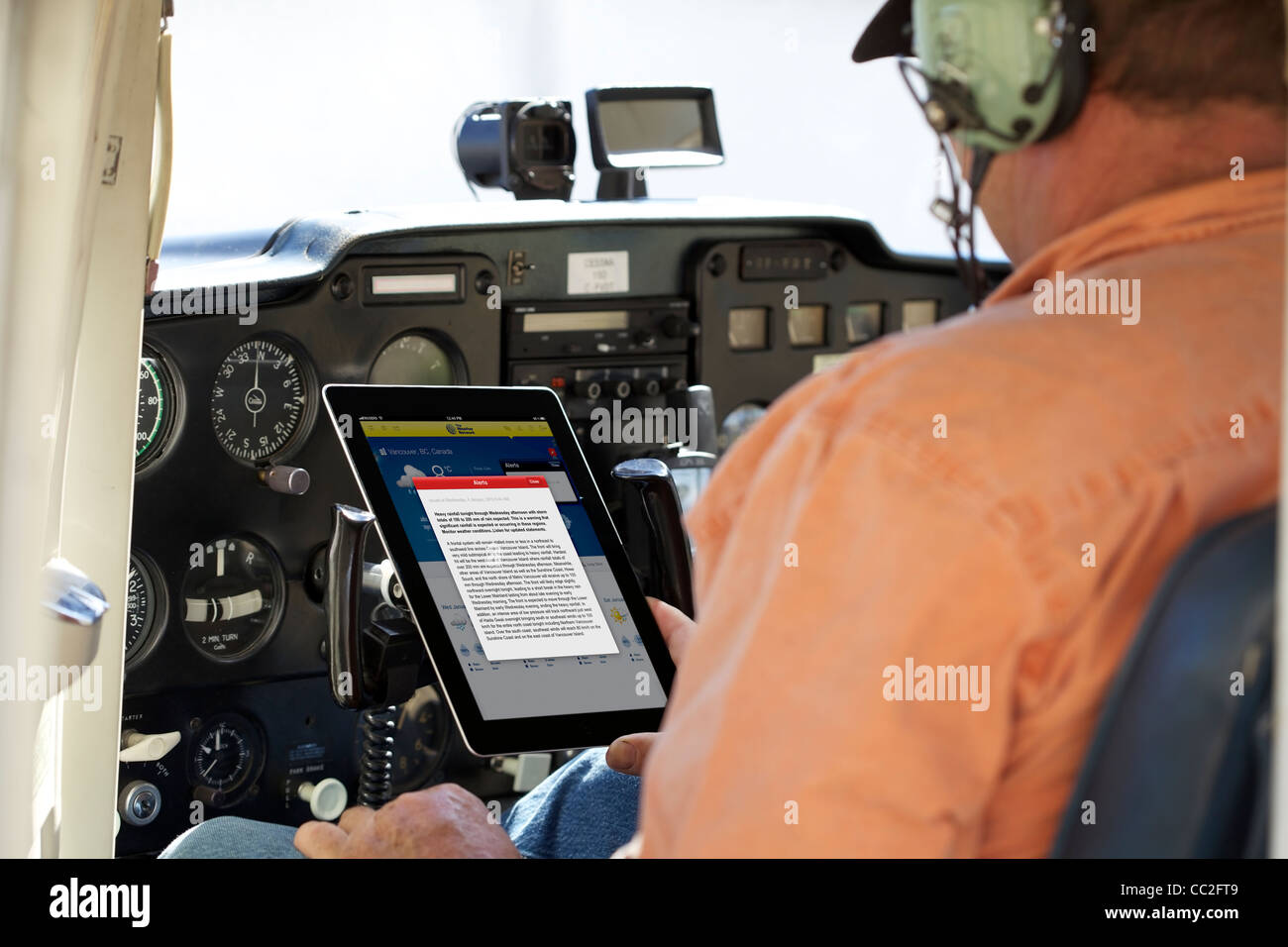 Airplane warning hi-res stock photography and images - Alamy
