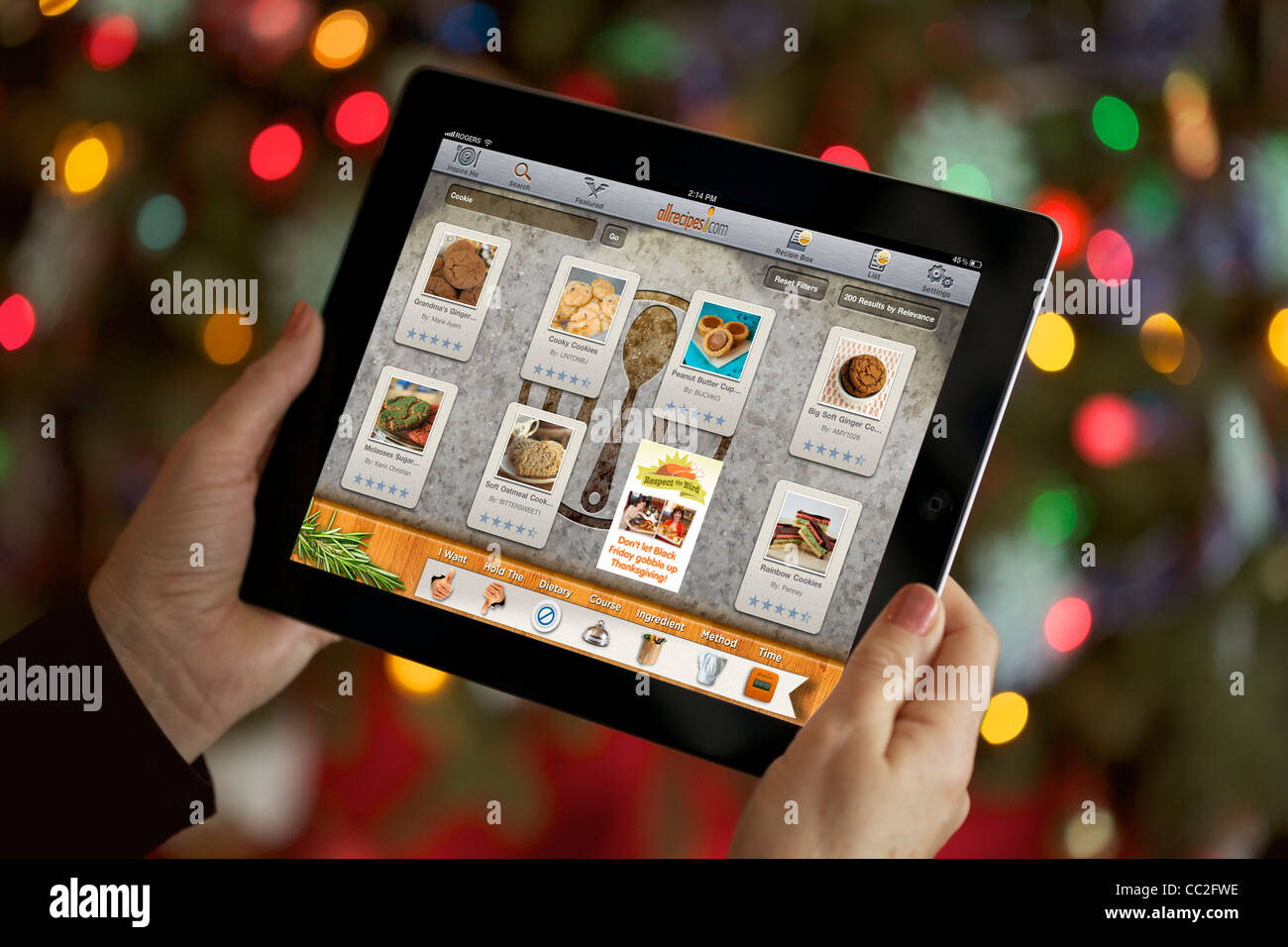 Ipad screen cooking hi-res stock photography and images - Alamy