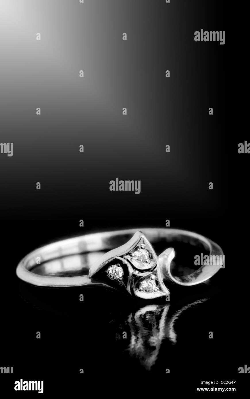 Diamond ring on black Black and White Stock Photos & Images - Alamy