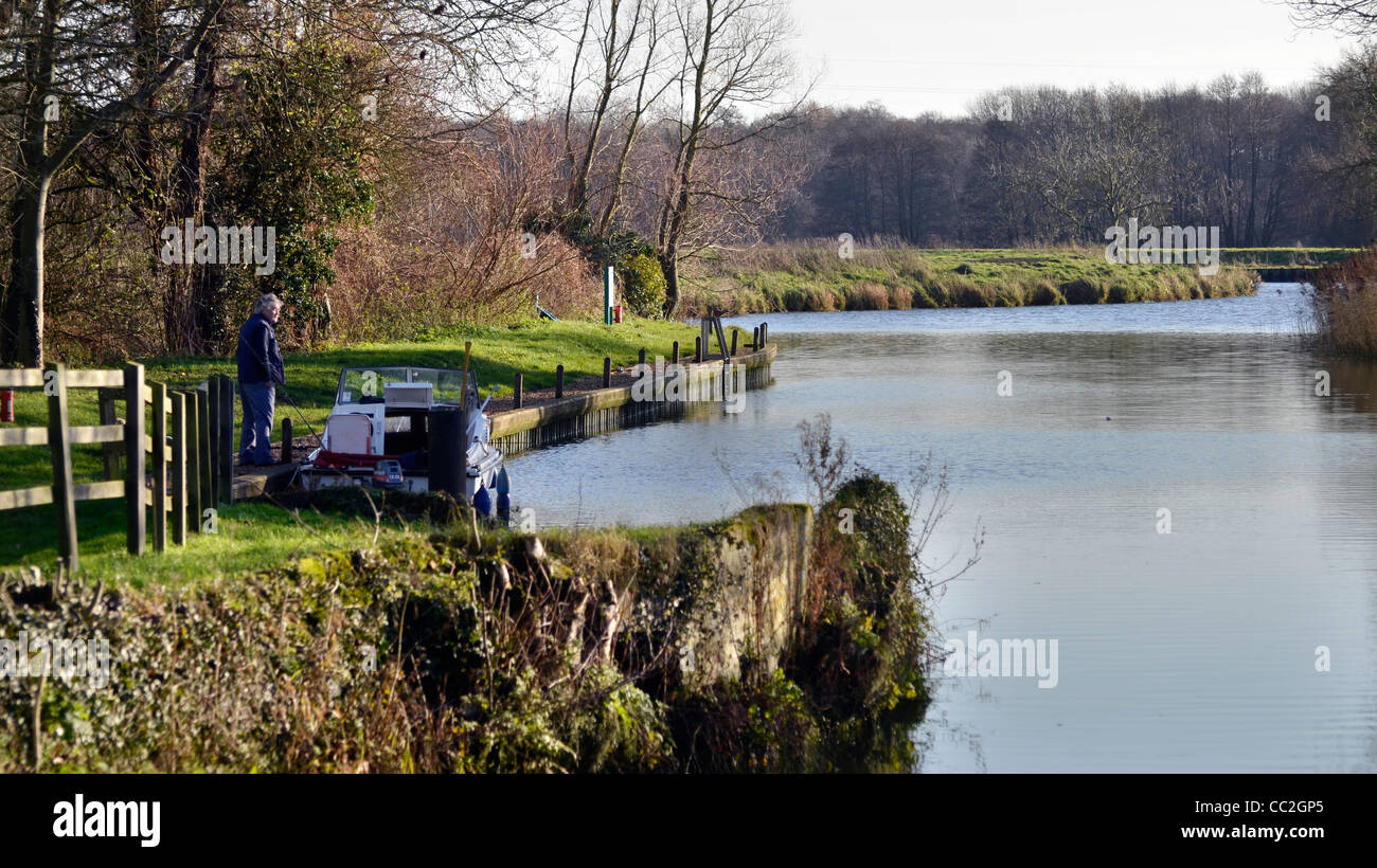 River Waveney Boating High Resolution Stock Photography and Images - Alamy
