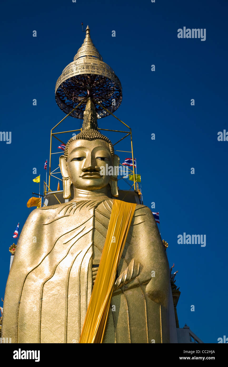 Wat intharawihan hi-res stock photography and images - Alamy