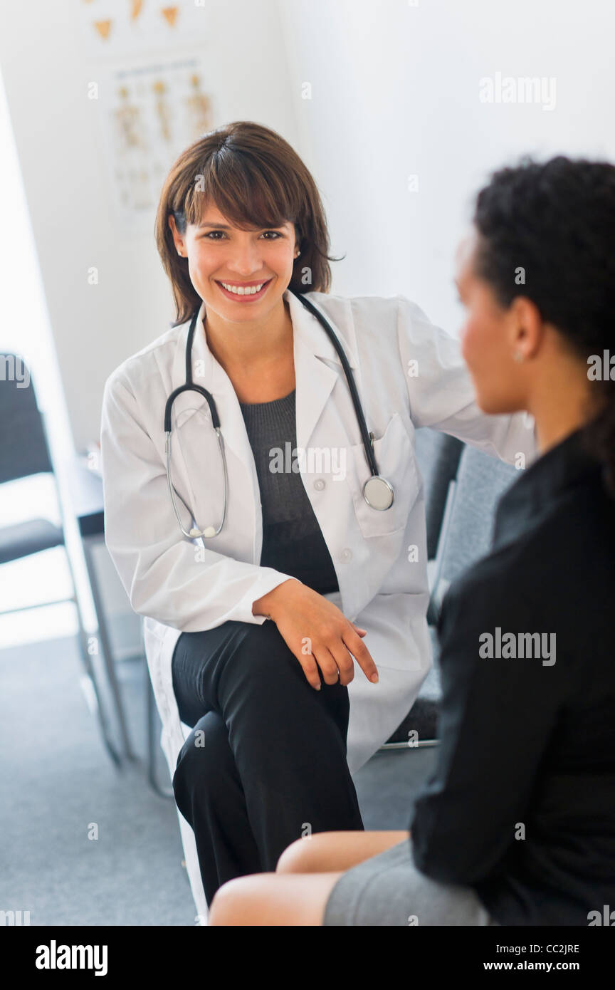 Doctor's office visit usa hi-res stock photography and images - Alamy