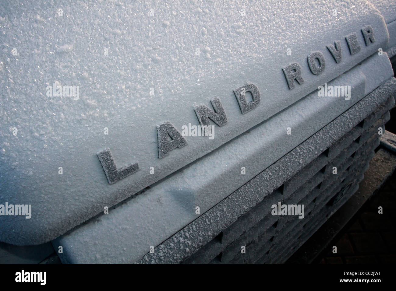 Land Rover Defender bonnet covered in heavy frost Stock Photo - Alamy