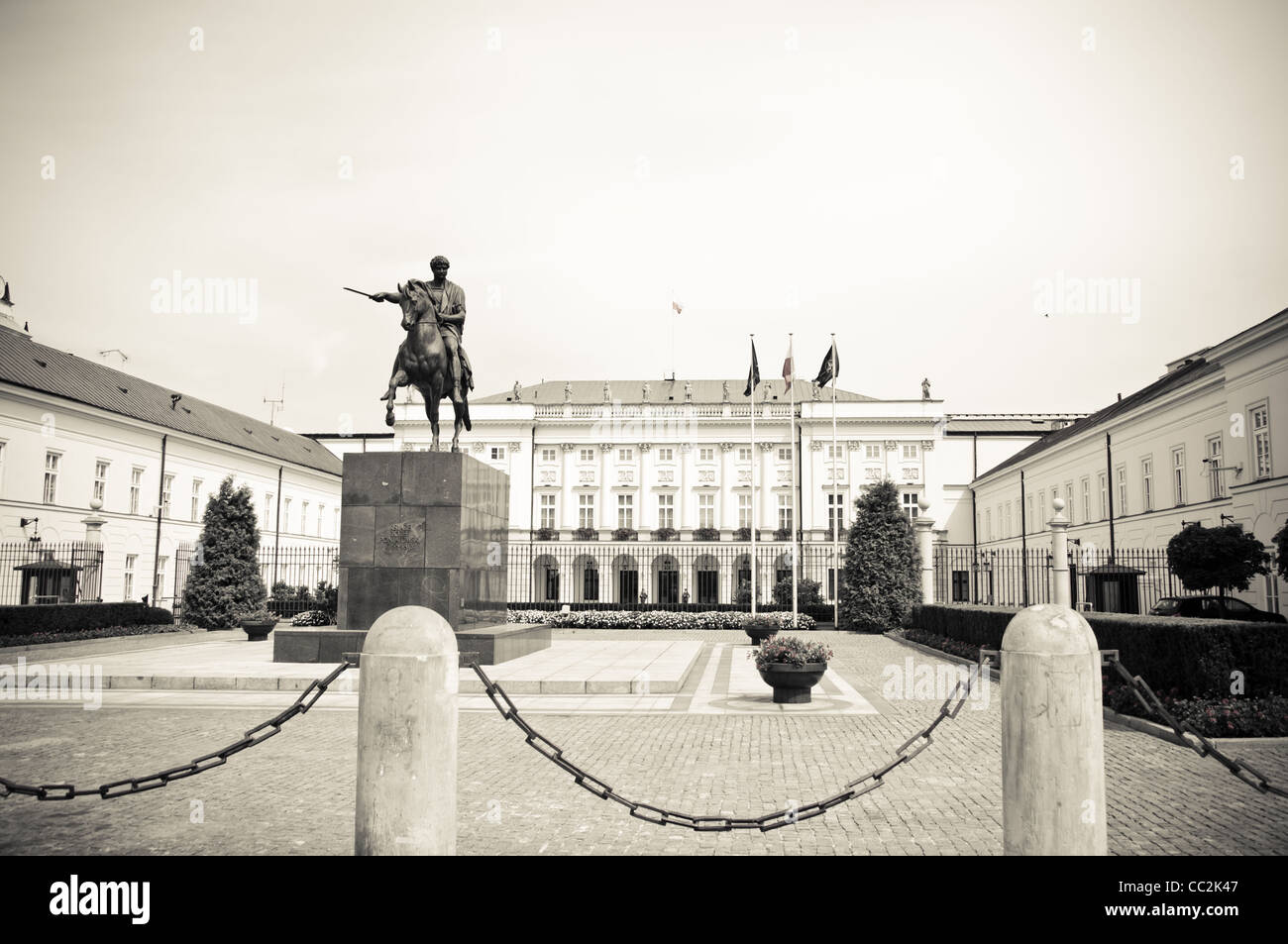 Presidential palace in Warsaw, Poland Stock Photo - Alamy