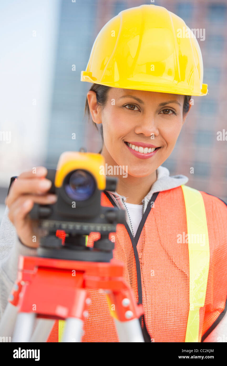 Surveyor hi-res stock photography and images - Alamy