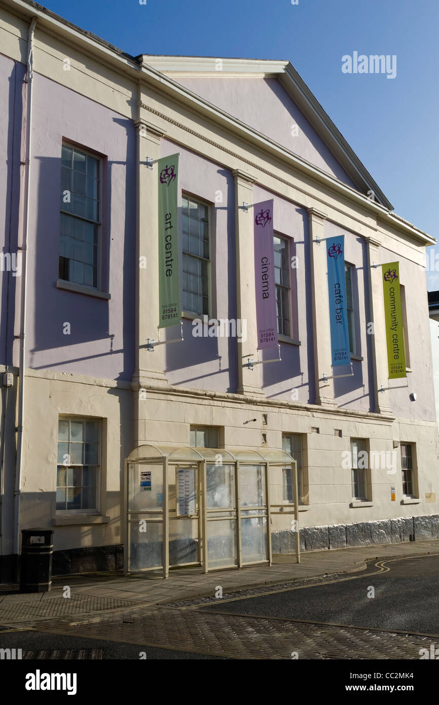 Ludlow town centre hi-res stock photography and images - Alamy