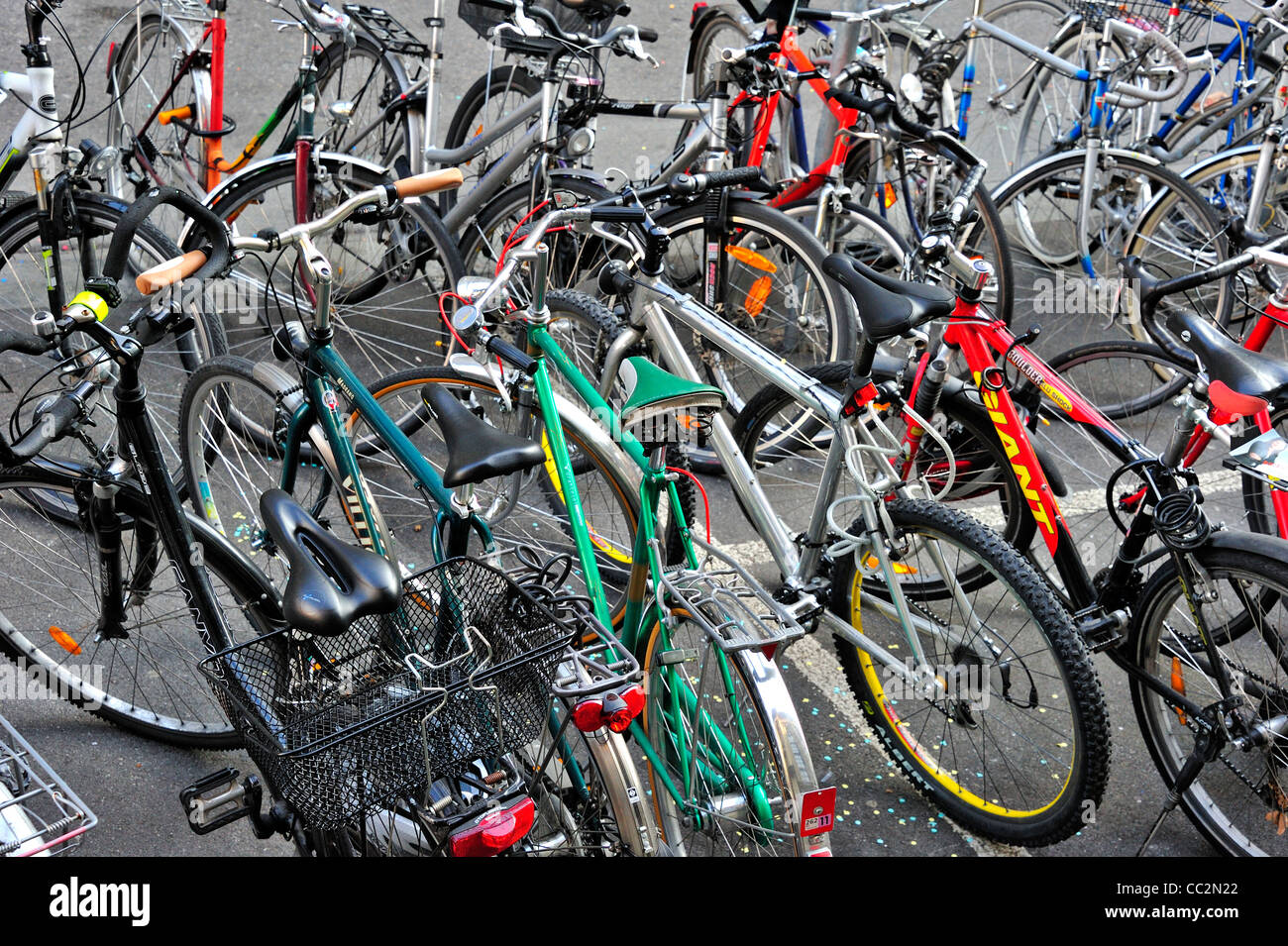 Cycles pedal cycle hi-res stock photography and images - Alamy