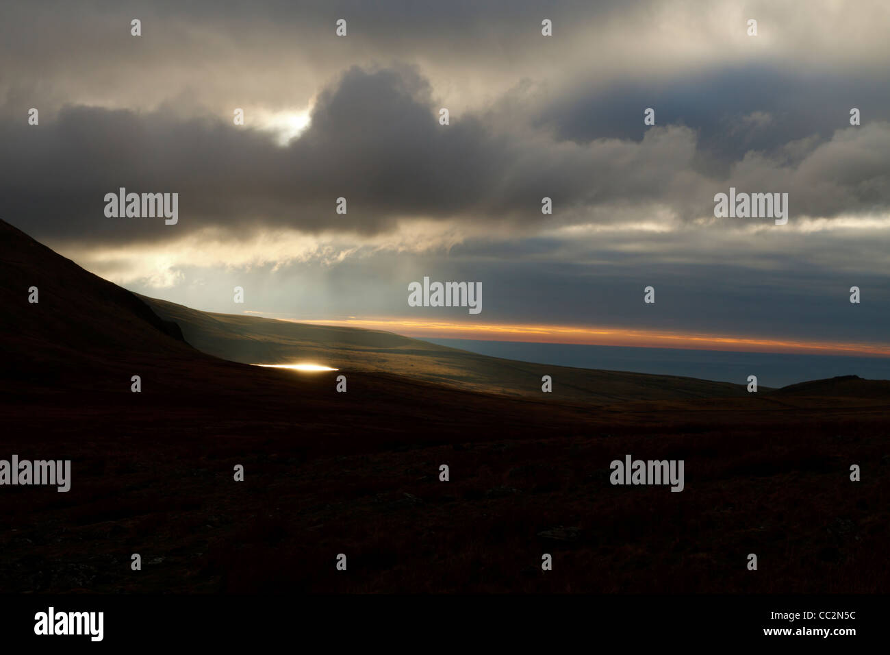 Light reflecting from Llyn Erddyn Stock Photo - Alamy
