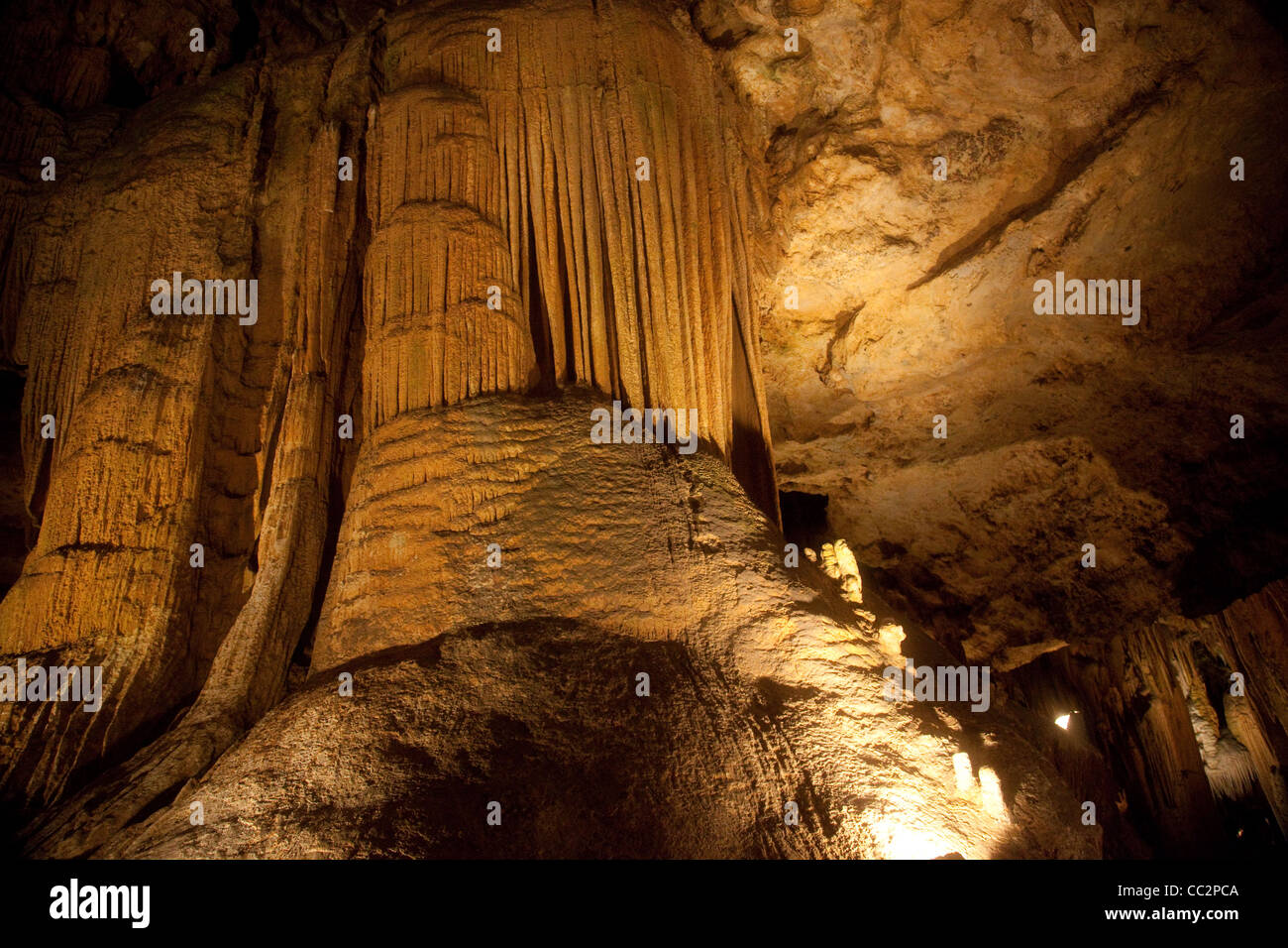 A cave with Stalagmites and stalactites Stock Photo - Alamy