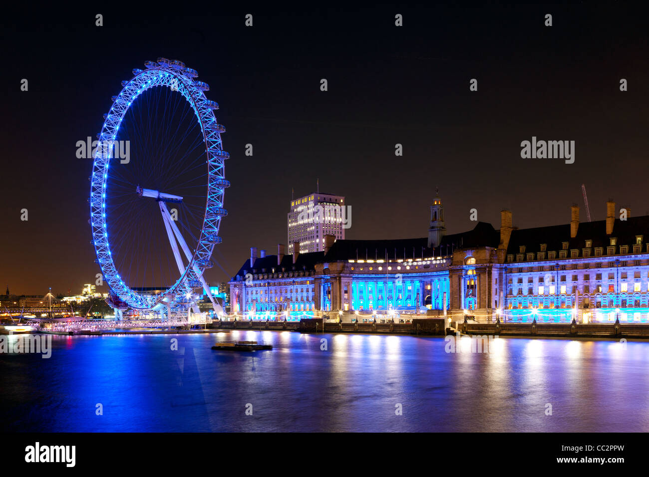 London eye capsule southbank hi-res stock photography and images - Alamy