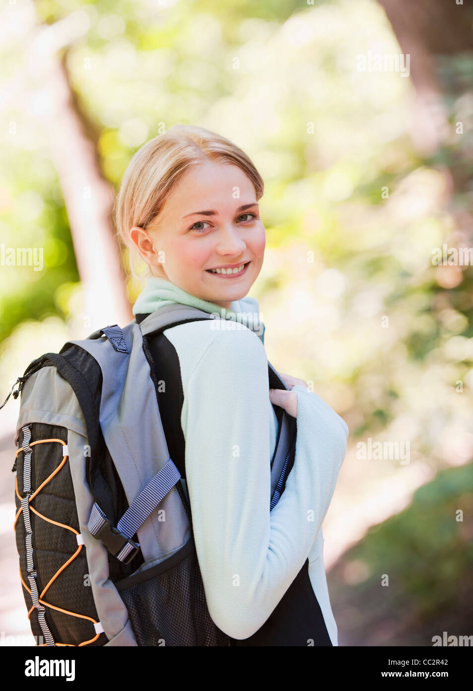 USA, New York, New York City, Manhattan, Central Park, Young woman ...