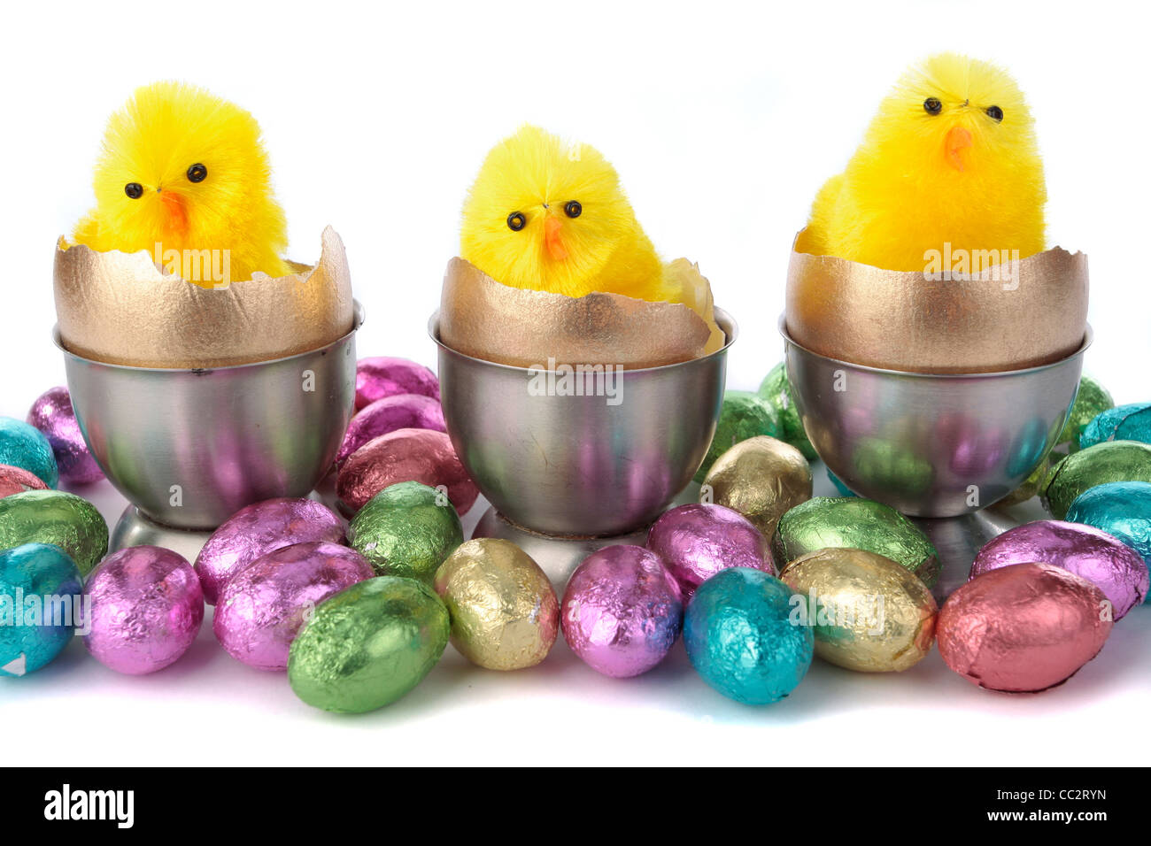 Easter eggs and chicks Stock Photo - Alamy