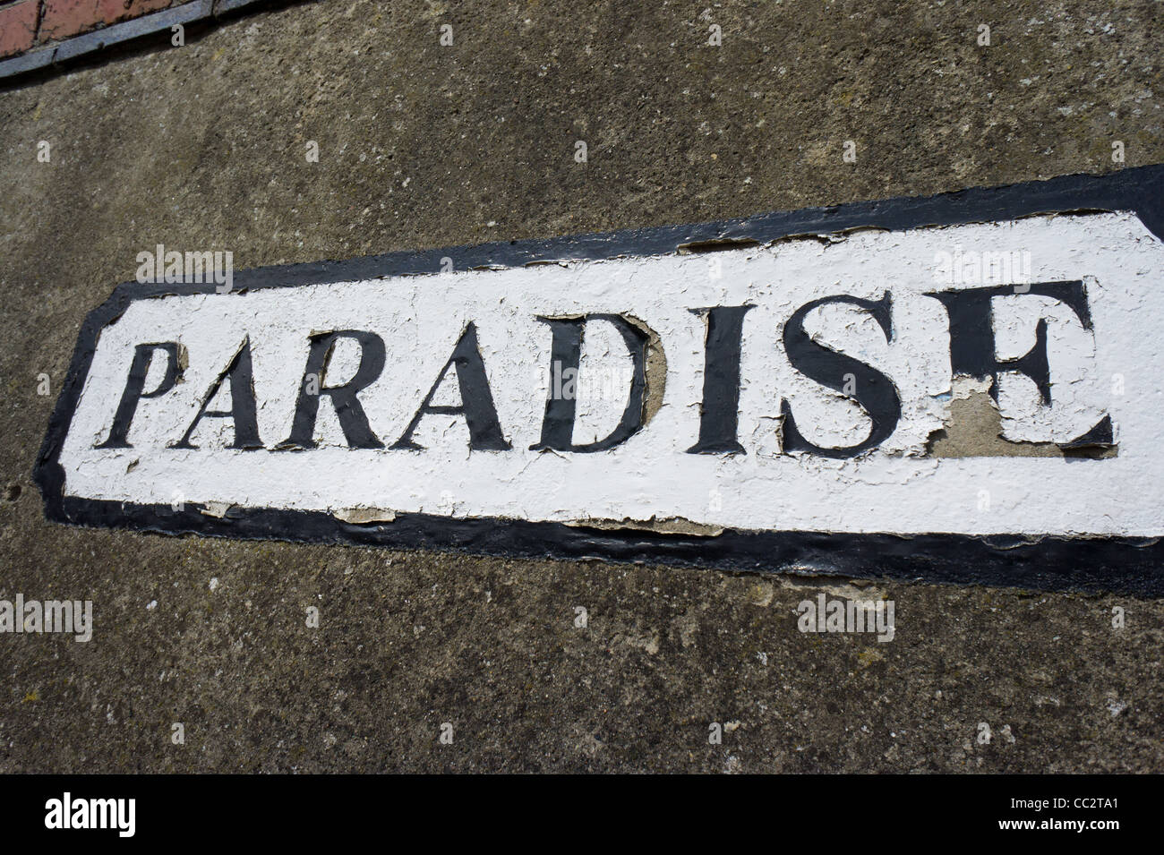 Paradise street sign hi-res stock photography and images - Alamy