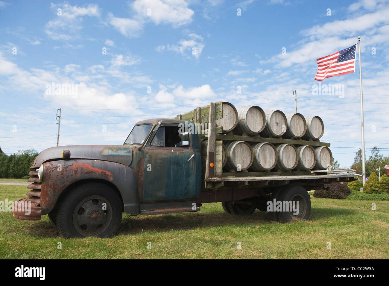 Old delivery truck hi-res stock photography and images - Alamy