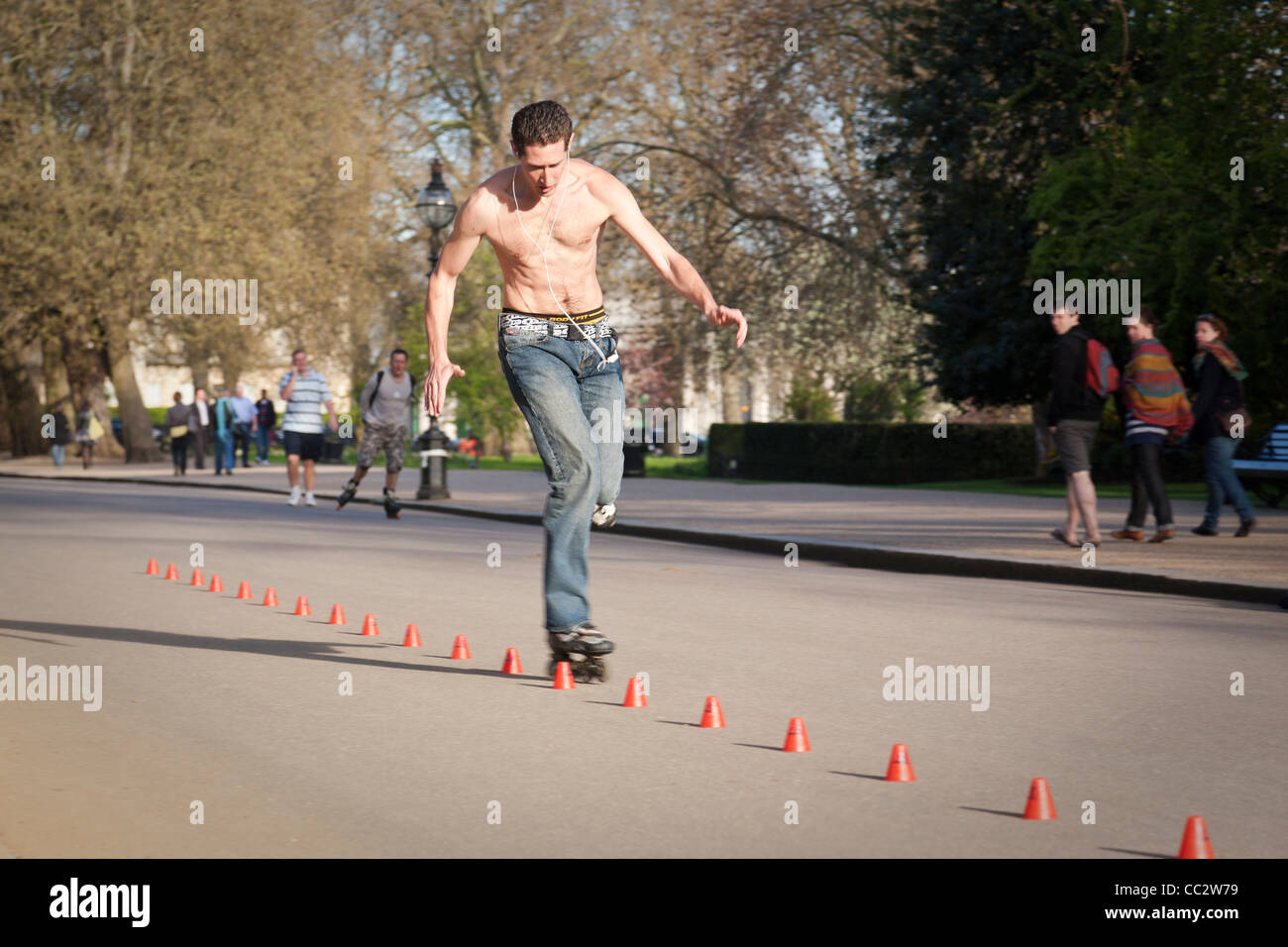 Inline skater skate park hi-res stock photography and images - Alamy