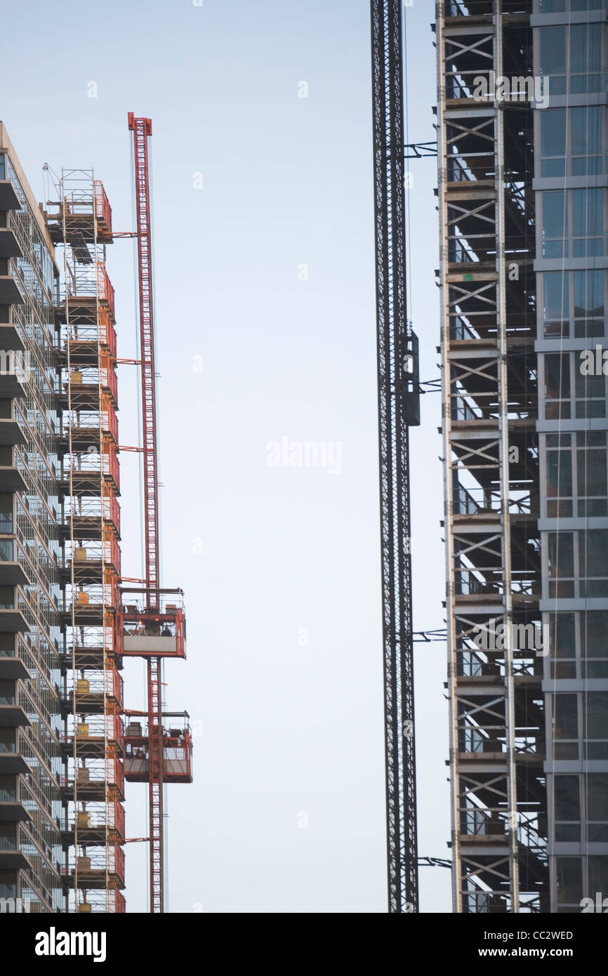 Office block construction hi-res stock photography and images - Alamy