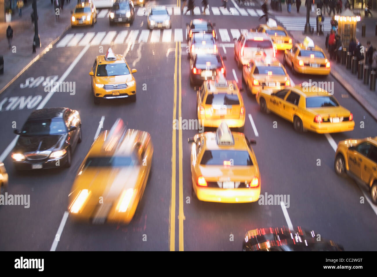 USA, New York City, Manhattan, Traffic on 42nd street Stock Photo - Alamy