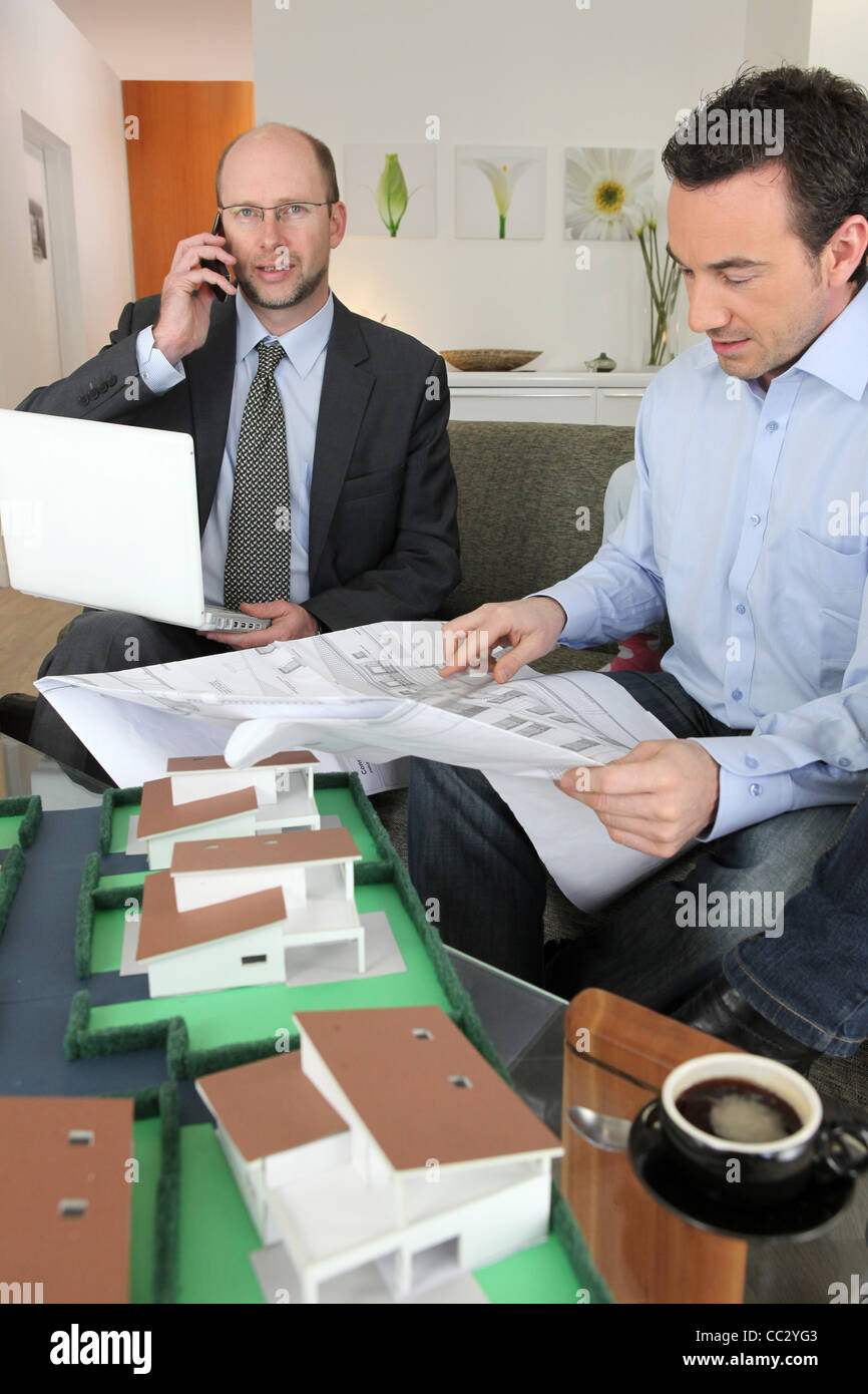 Architect and client Stock Photo - Alamy