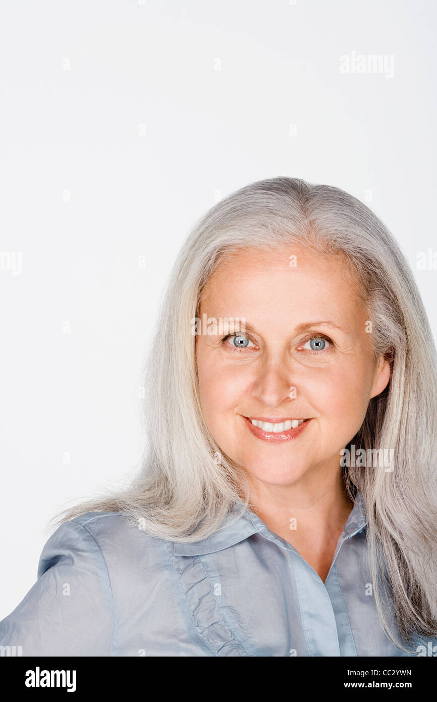 Regal female portrait hi-res stock photography and images - Alamy