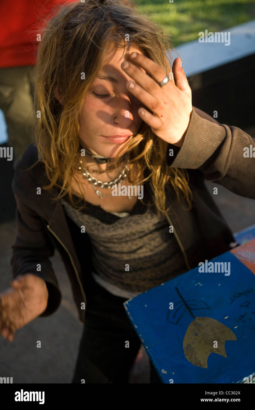 Crack addict in Montreal, Canada Stock Photo: 41862546 - Alamy