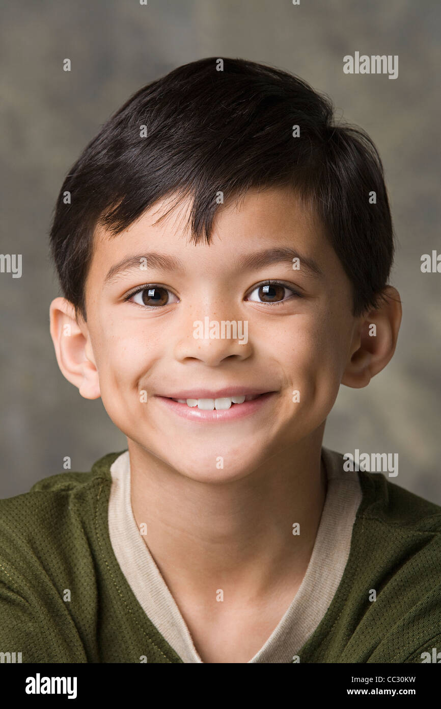 Filipino boy portrait hi-res stock photography and images - Alamy
