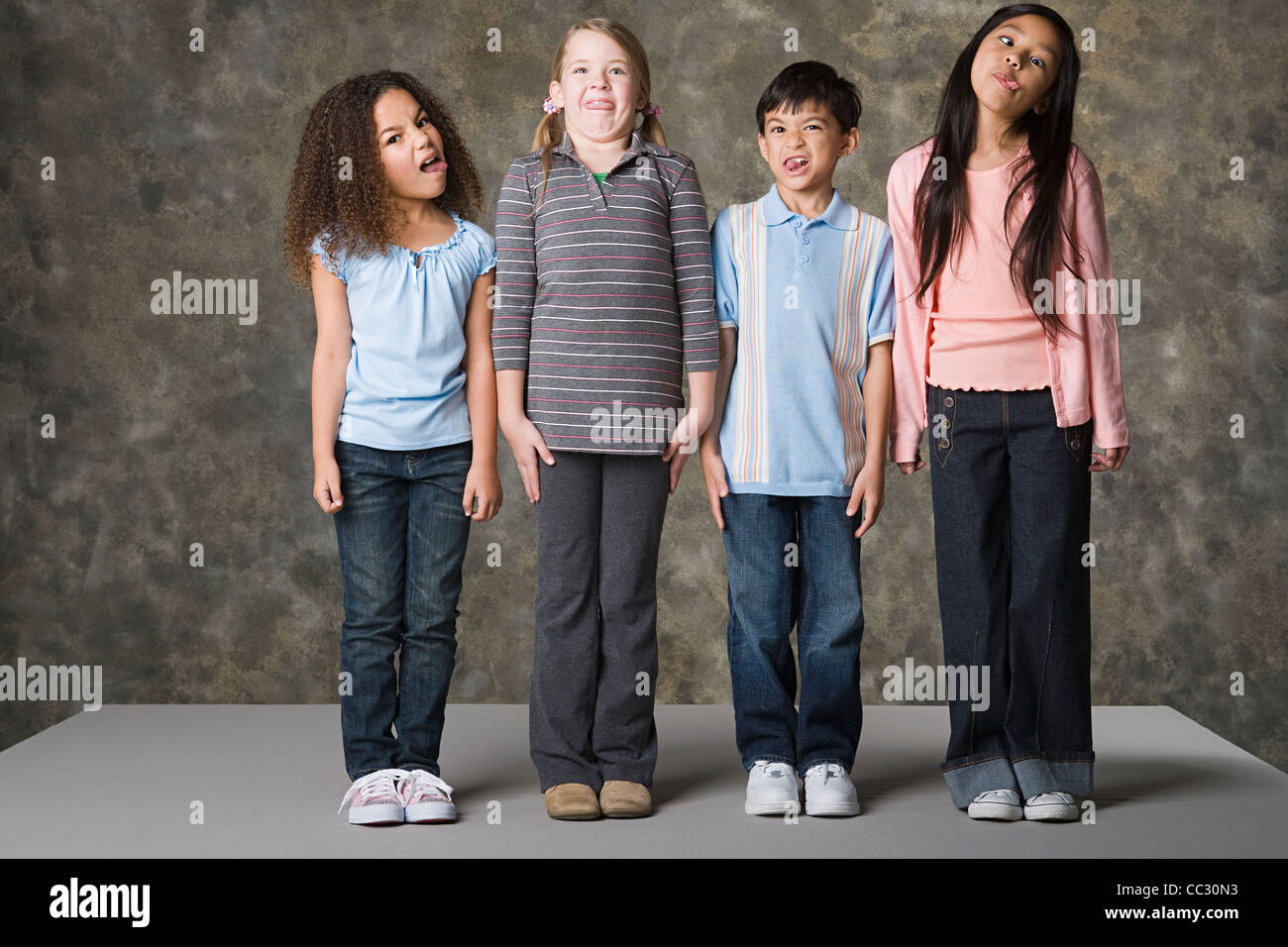 Kids making faces hi-res stock photography and images - Alamy