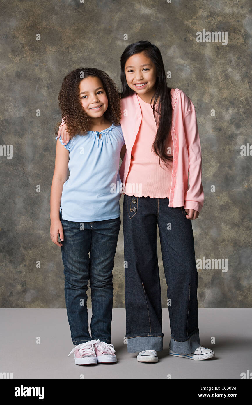 Girls black and hi-res stock photography and images - Alamy