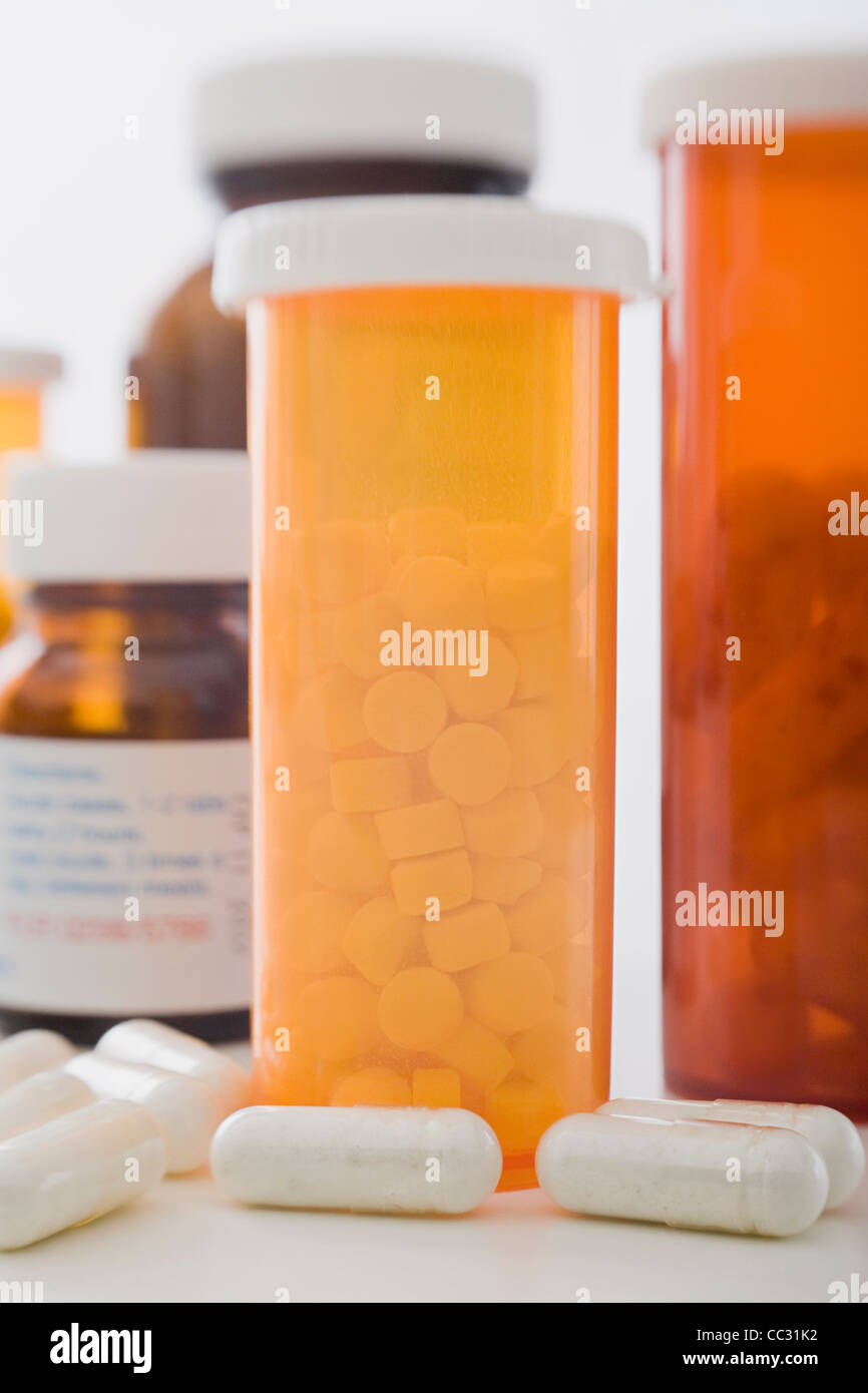 Close up medicine pill hi-res stock photography and images - Alamy