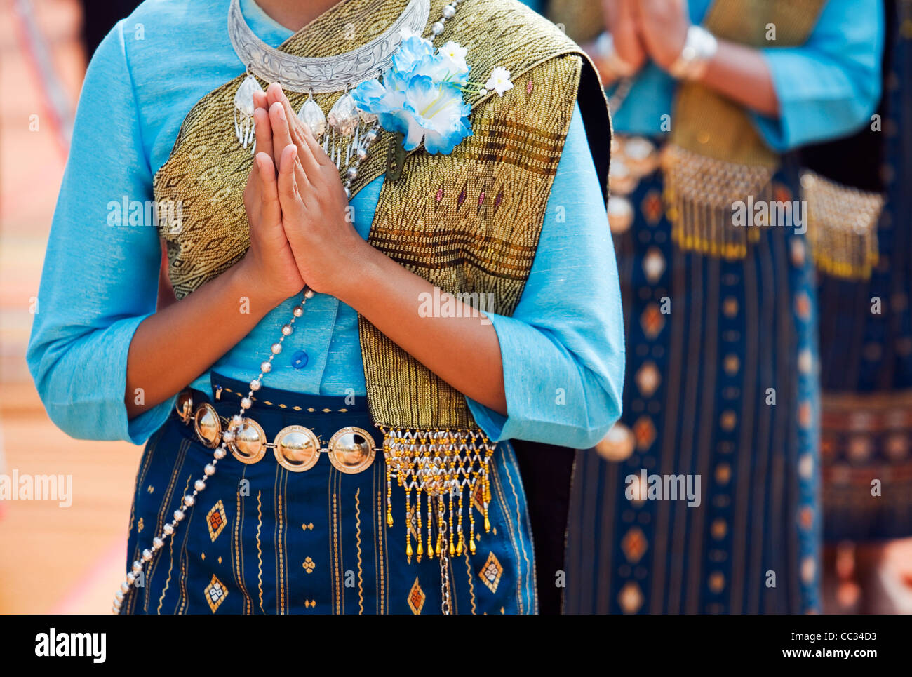Dancers in traditional isan costume hi-res stock photography and images ...