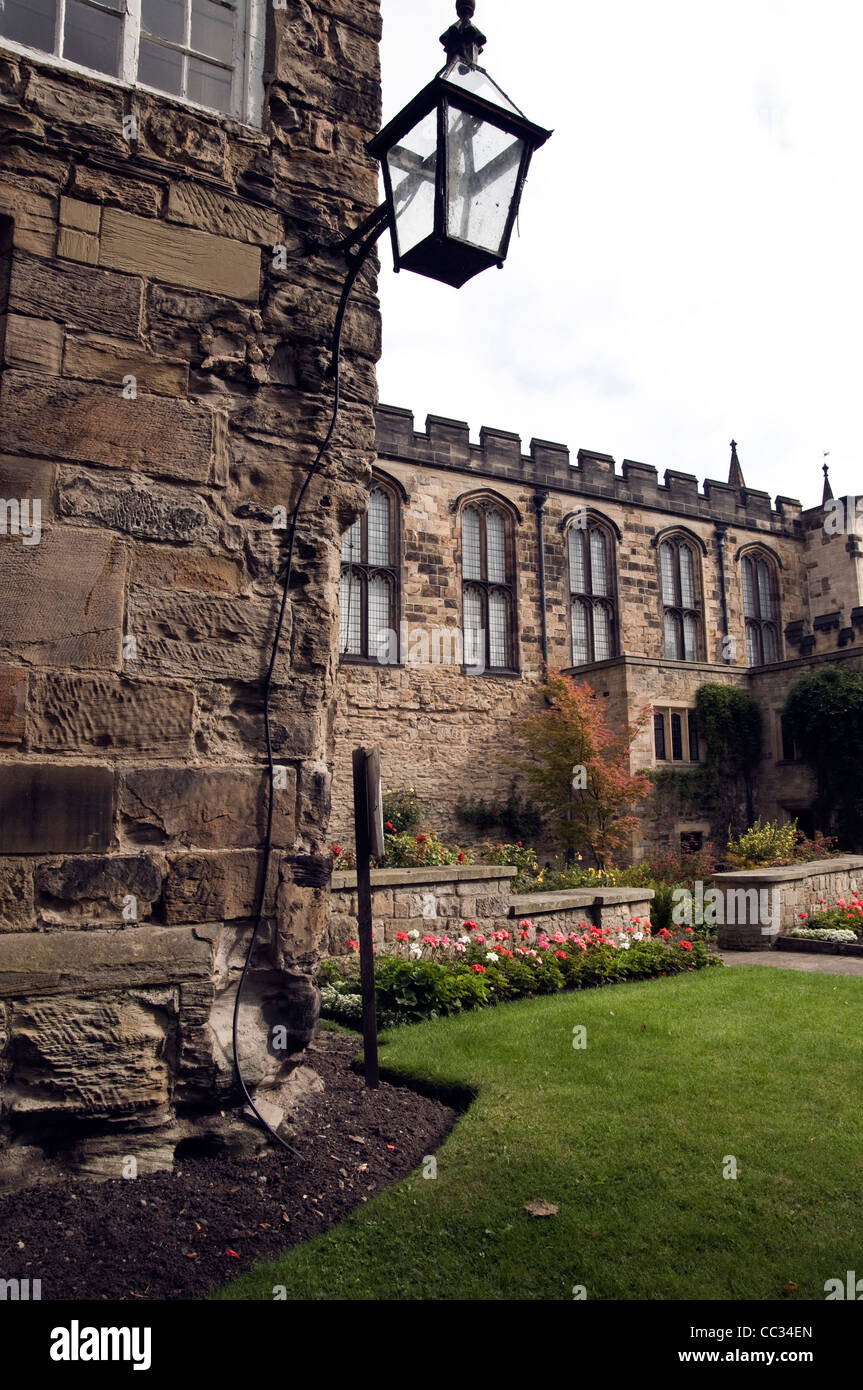 Cathedral gardens hi-res stock photography and images - Alamy