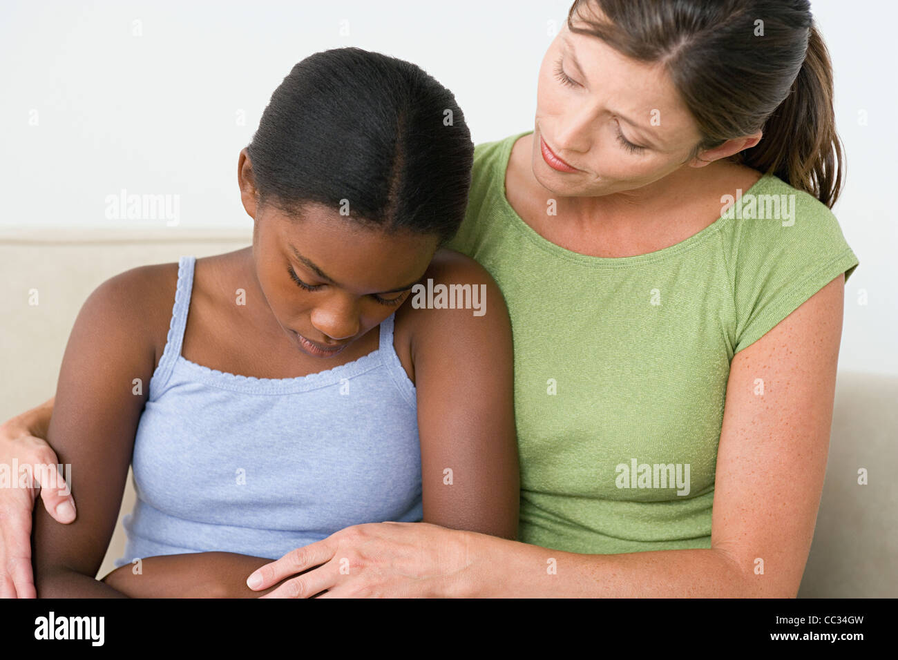 Girls consoling sad girl hi-res stock photography and images - Alamy