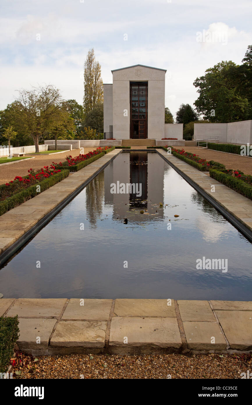 Chapel at American Cemetery Cambridge Stock Photo - Alamy