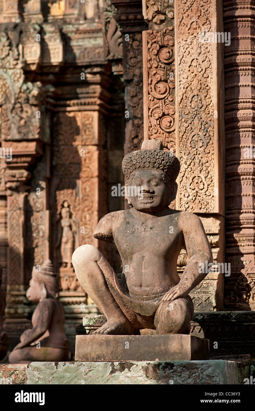 Statue of Yaksha as a temple guardian, Mandapa of central sanctuary ...