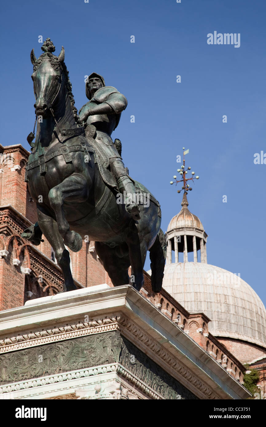 Statue of Bartolomeo Colleoni on the Campo San Giovanni e Paolo, Venice ...