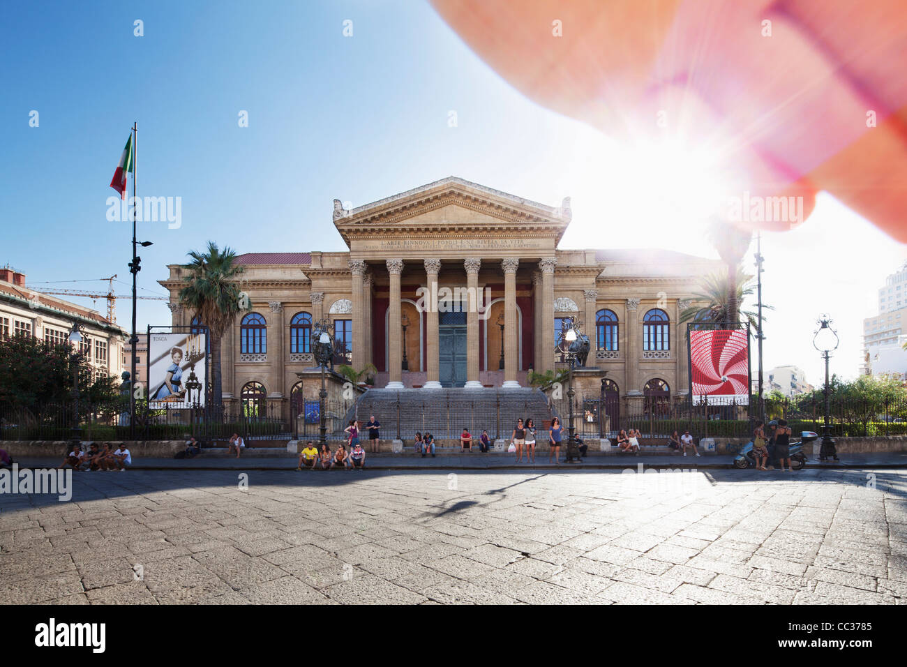 Teatro Massimo in Palermo Stock Photo - Alamy