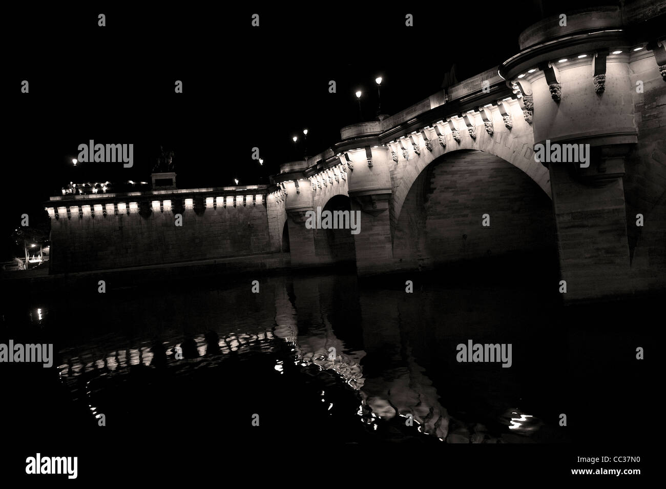 Pont Neuf by night, Paris, France Stock Photo - Alamy