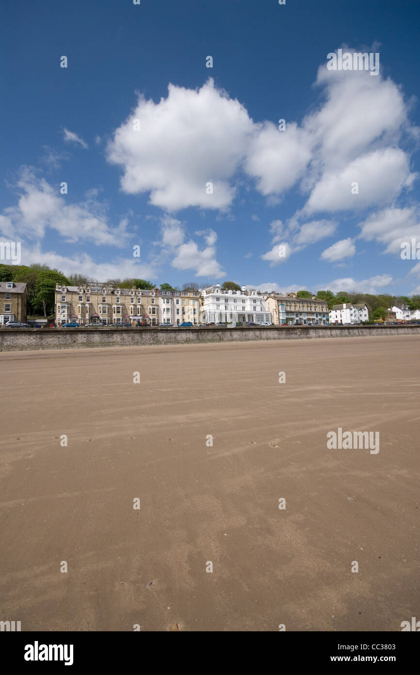 Filey Beach - Yorkshire Coast Stock Photo - Alamy