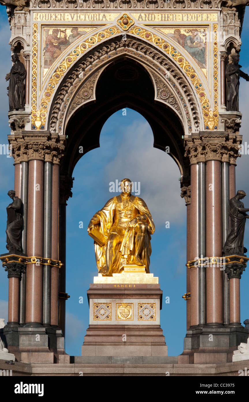 Close up albert statue hi-res stock photography and images - Alamy