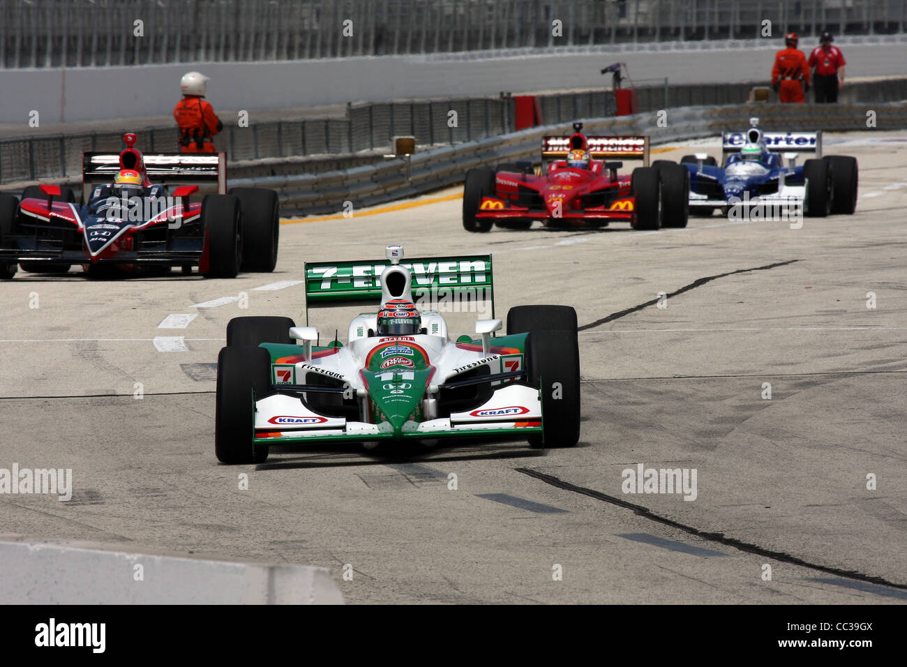 Milwaukee, WI - MAY 29, 2009: INDYCAR The Mile Stock Photo - Alamy