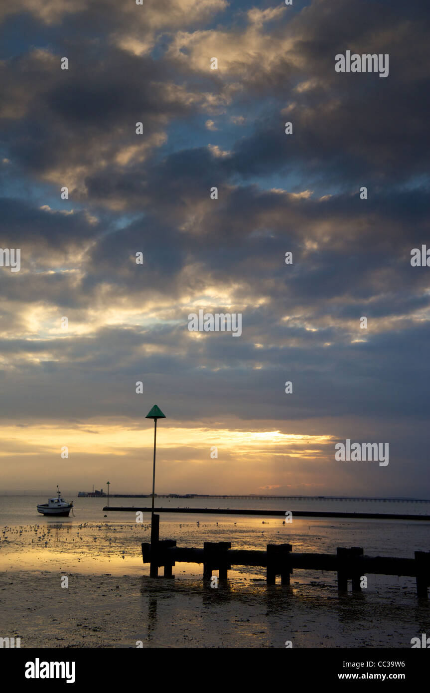 The beach at Shoeburyness, Southend, Essex Stock Photo - Alamy