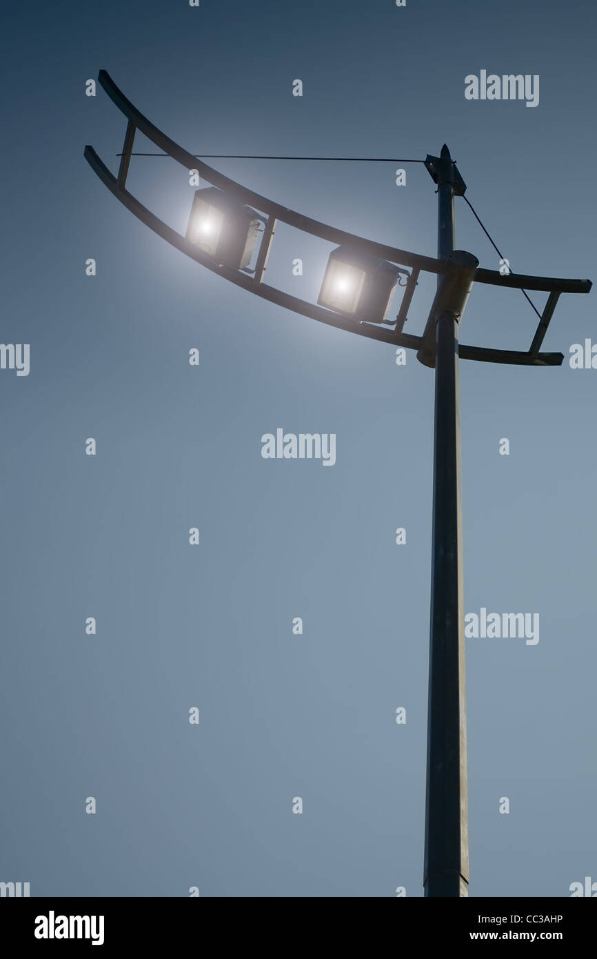 Halogen lamp post hi-res stock photography and images - Alamy