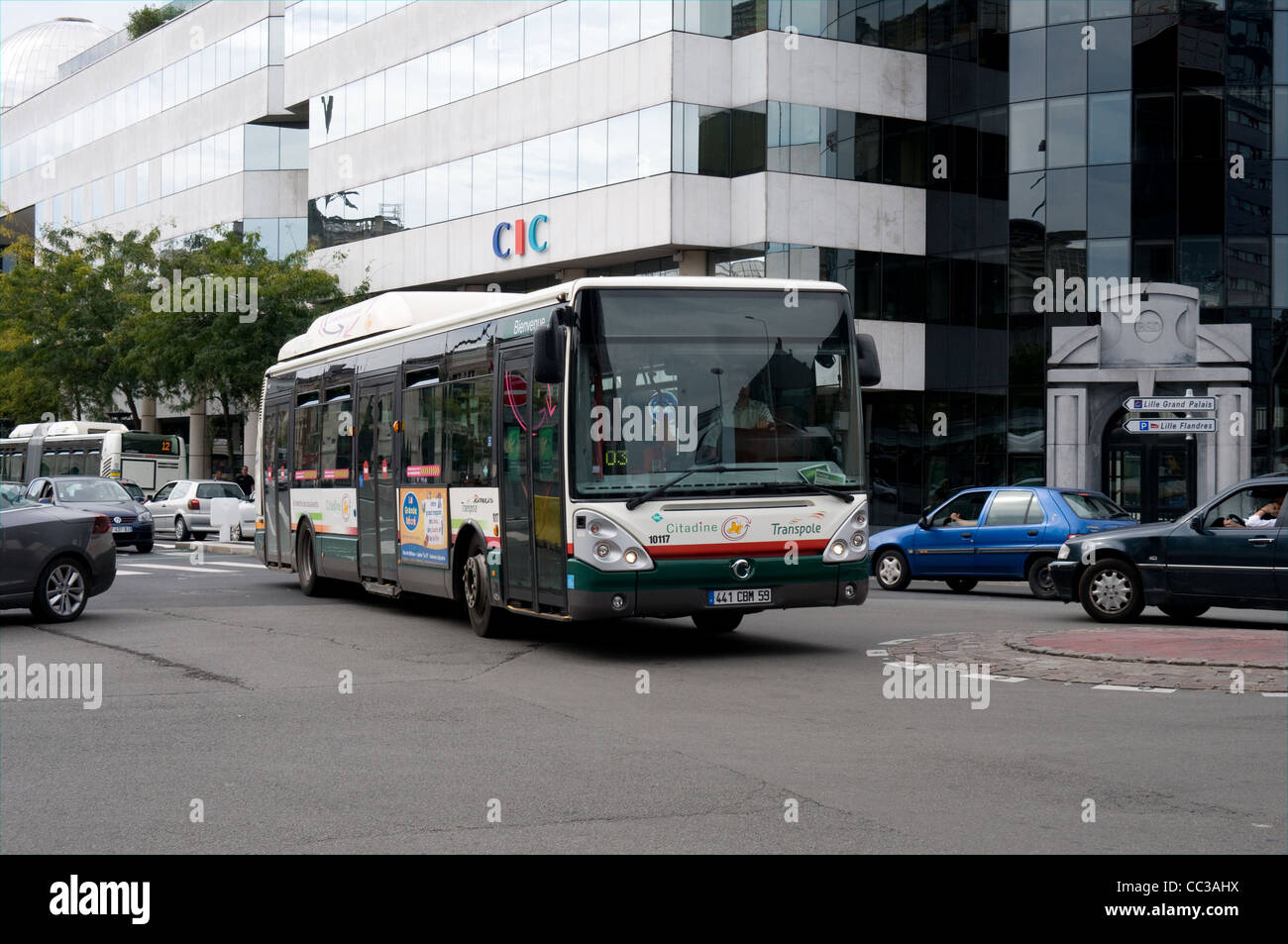 A bus powered by Compressed natural gas (GNG) operated by Transpole ...