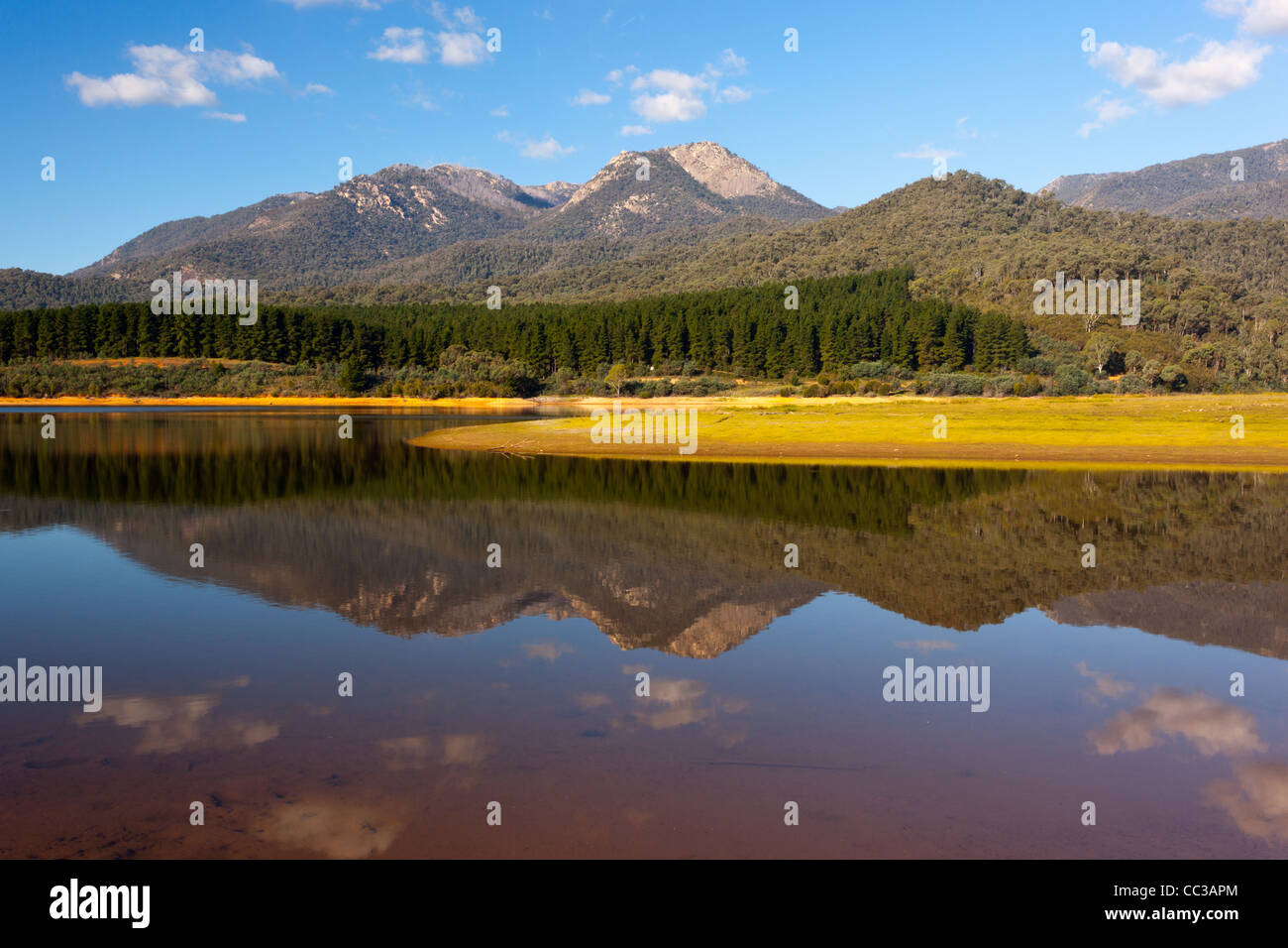 Afternoon reflections of Mount Buffalo on Lake Buffalo near Myrtleford ...