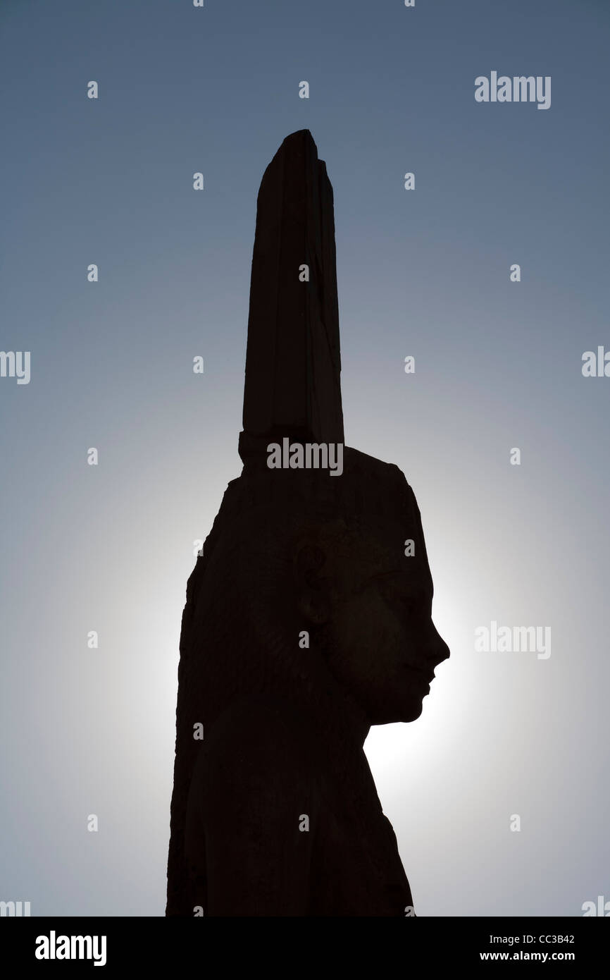 Statue meryetamun meritamun akhmim near hi-res stock photography and ...
