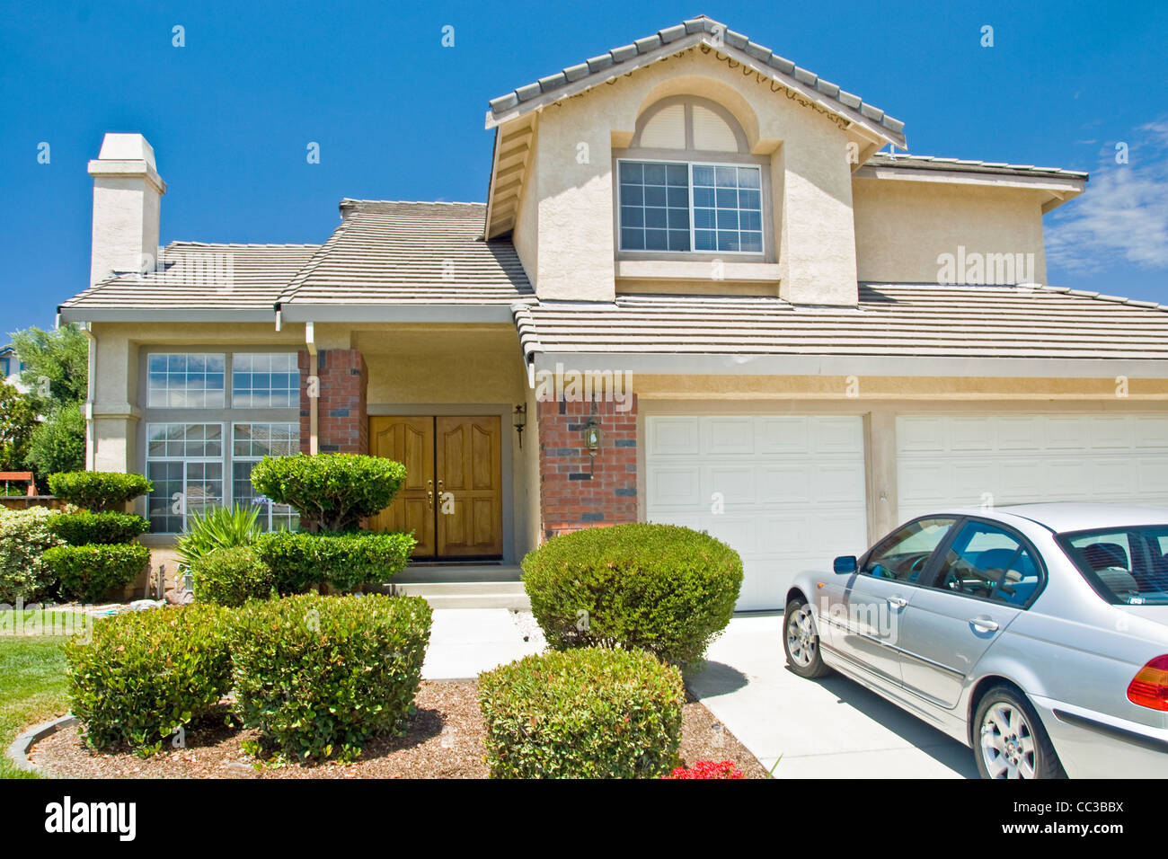 Luxurious House Parked Cars Expensive Car Parked Home Hi Res Stock