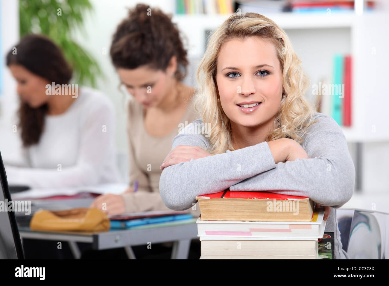 female students in class Stock Photo - Alamy