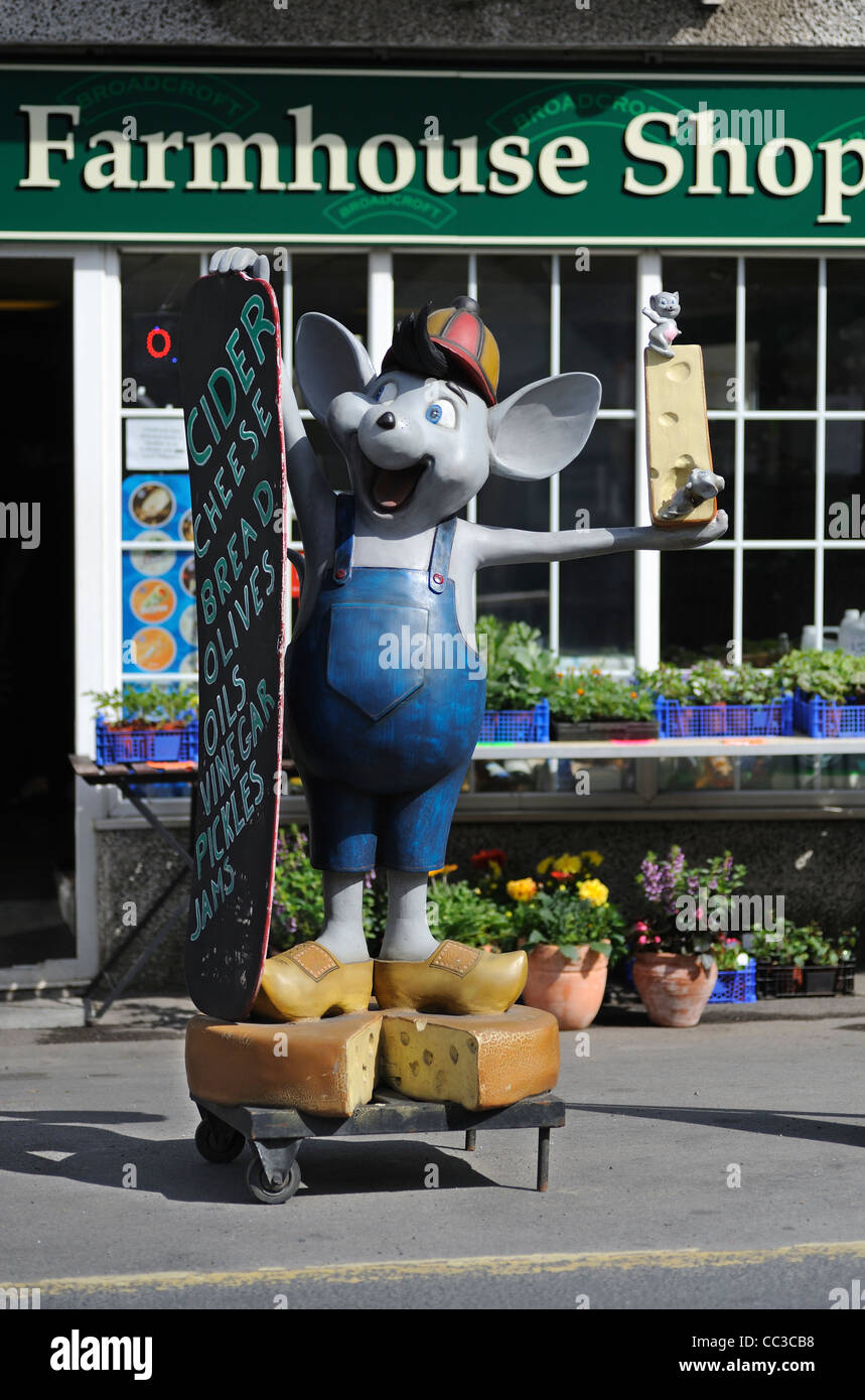 Farmhouse shop, Cheddar, Somerset, UK Stock Photo - Alamy