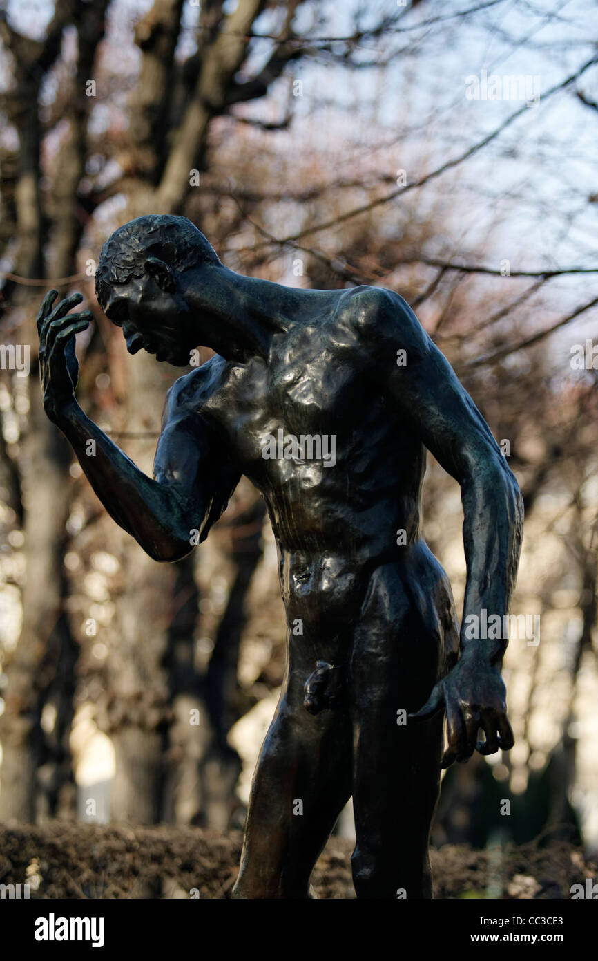 Statue in garden of Rodin Museum, Paris, France Stock Photo - Alamy