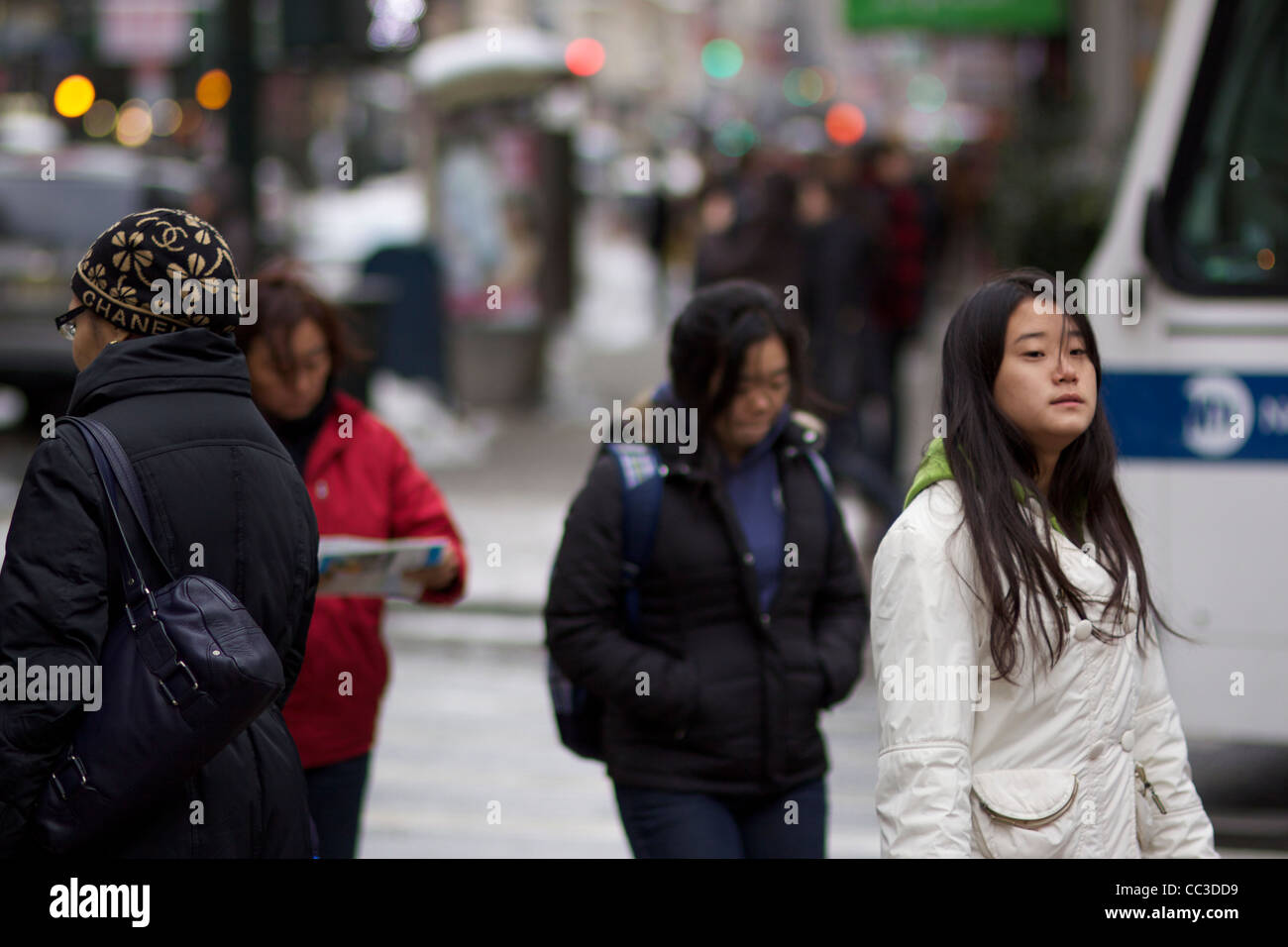 NYC street Manhattan Broadway people walking Stock Photo - Alamy